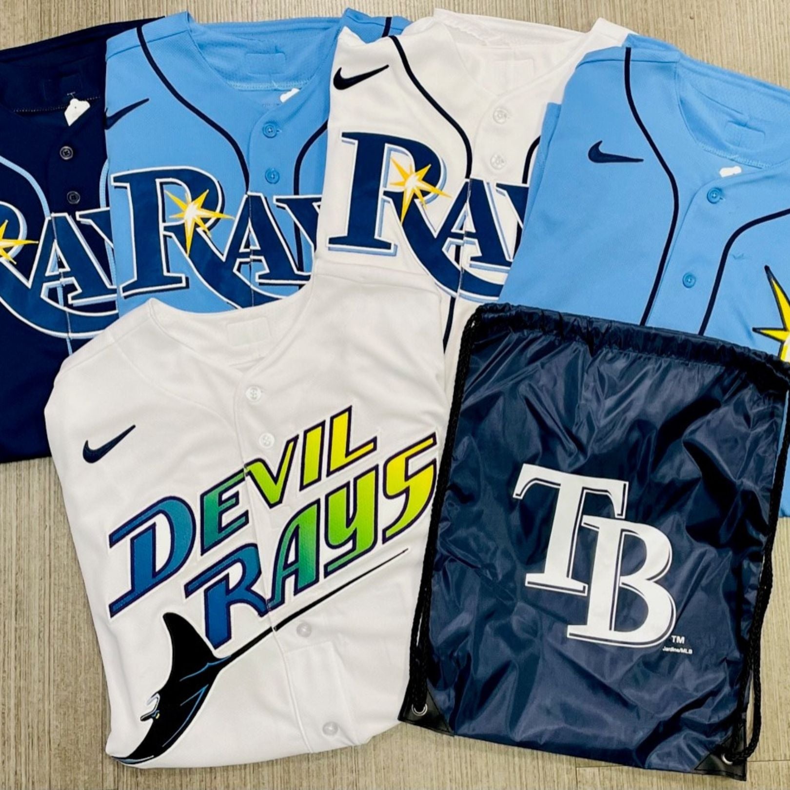 Rays Authentic Memorabilia - Home – The Bay Republic